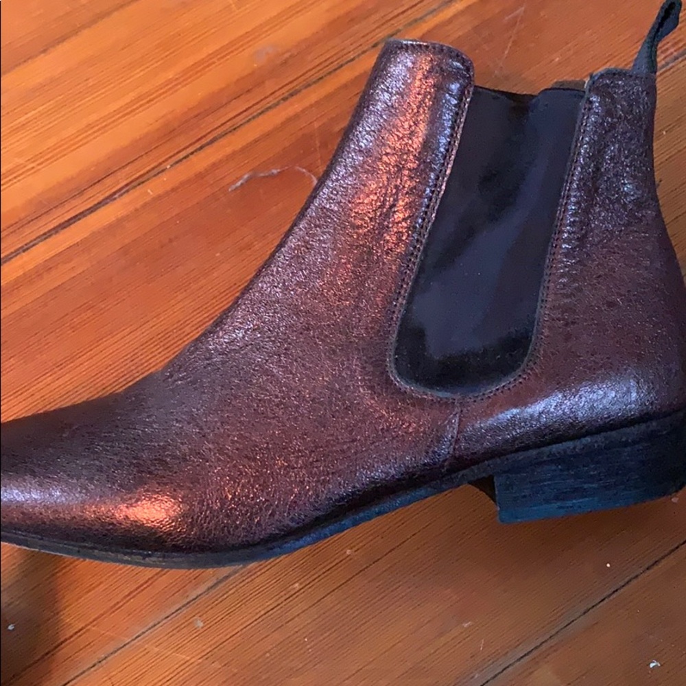 Bronze Leather Chelsea Boots, Made In Italy - Gem